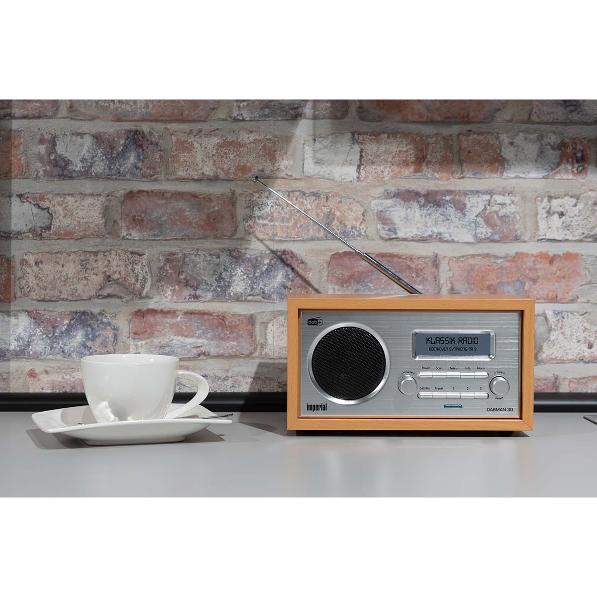 DABMAN 30 DAB+ / FM-radio Hout - Kabelmaxx